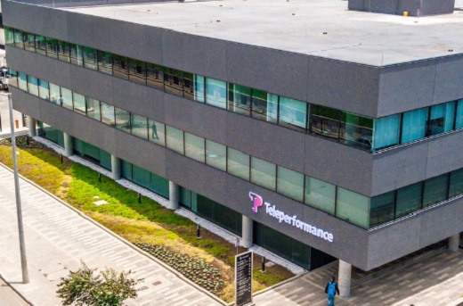 Acciones de Teleperformance caían un 34% - Halcones y Palomas